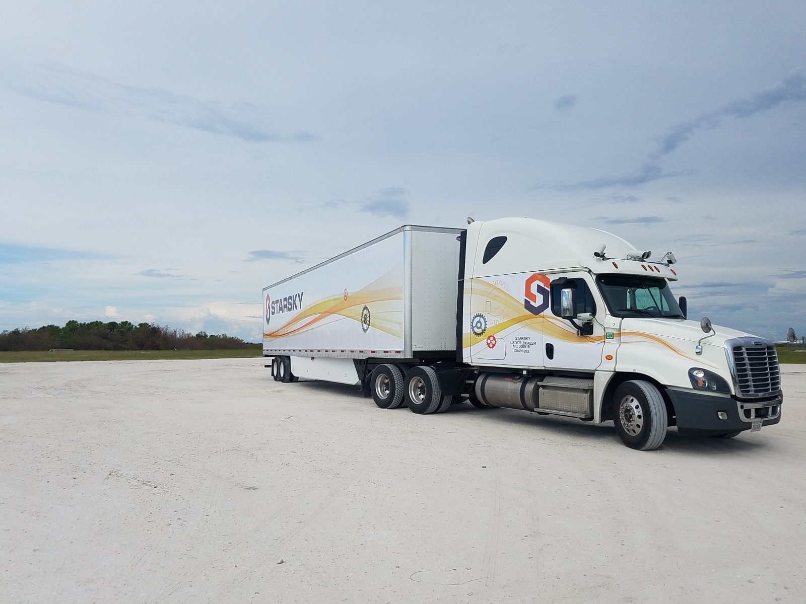 Starsky Robotics has raised $ 16.5 million to develop unmanned trucks