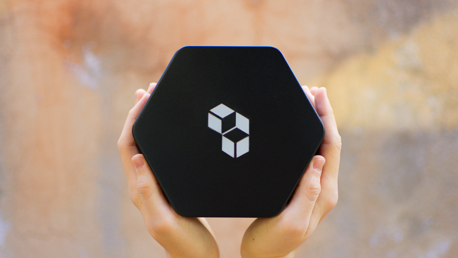 The Cubbit Personal Cloud: subscription-free storage