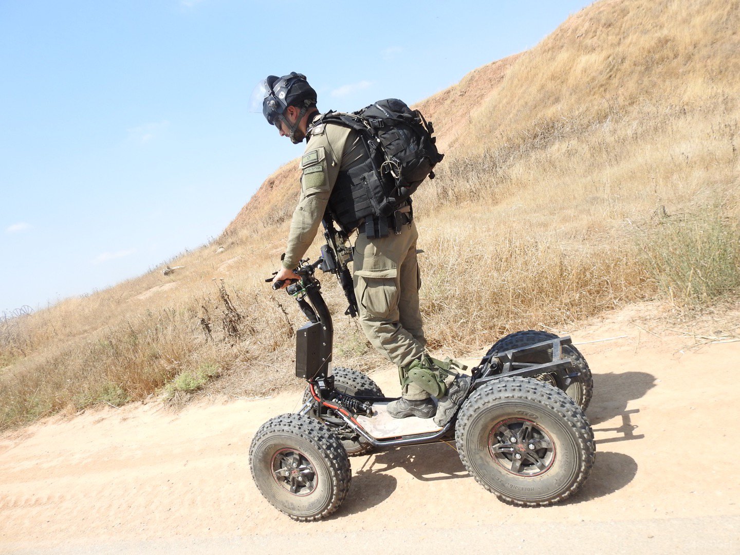 EZRaider introduce a cross-country ATV