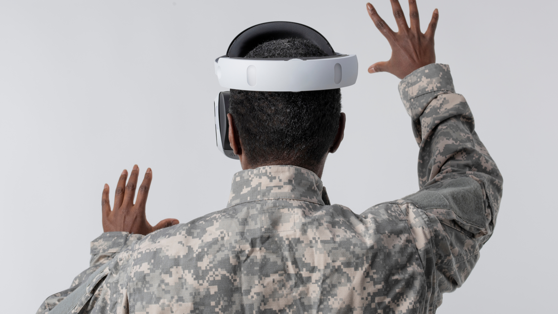 The US Army will spend 22 billion dollars on AR headsets