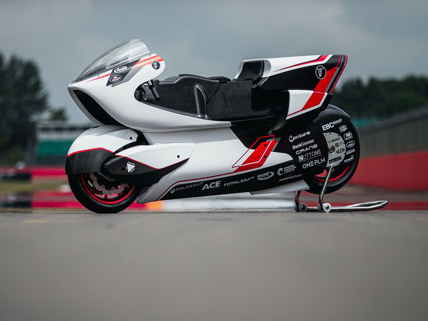 A British company unveils the fastest electric bike